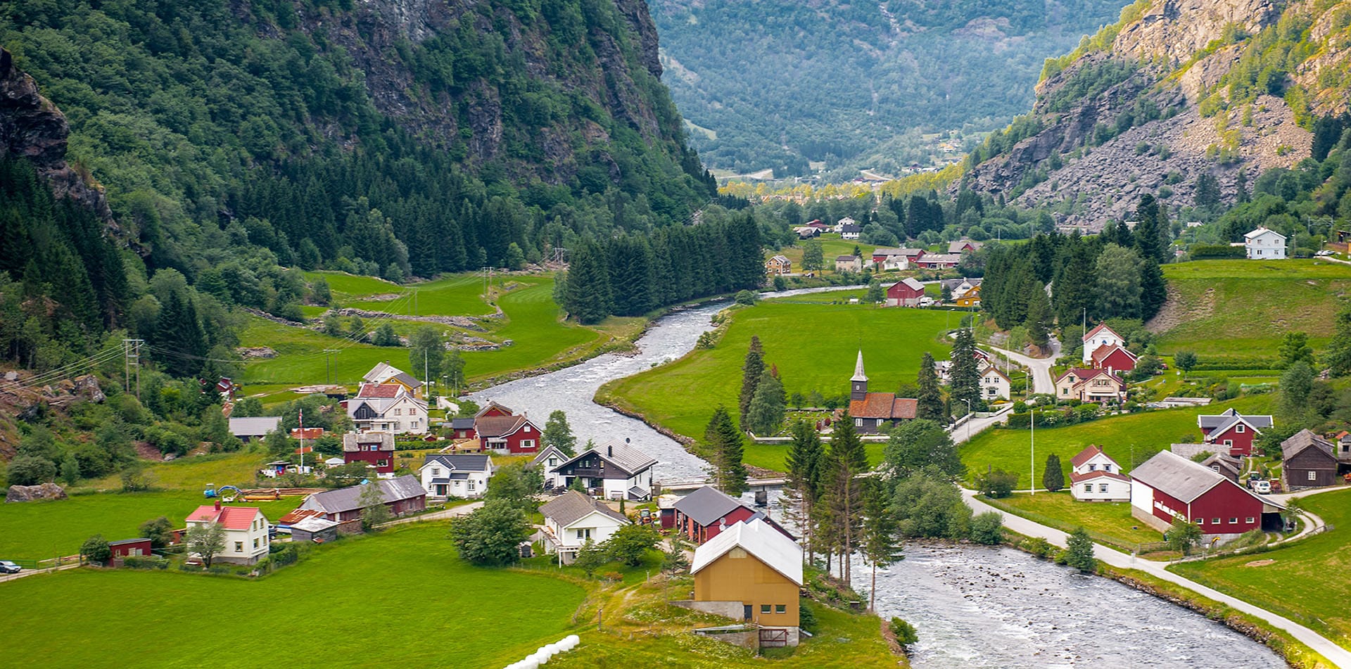 Roots on a Norwegian Farm | Classic Journeys